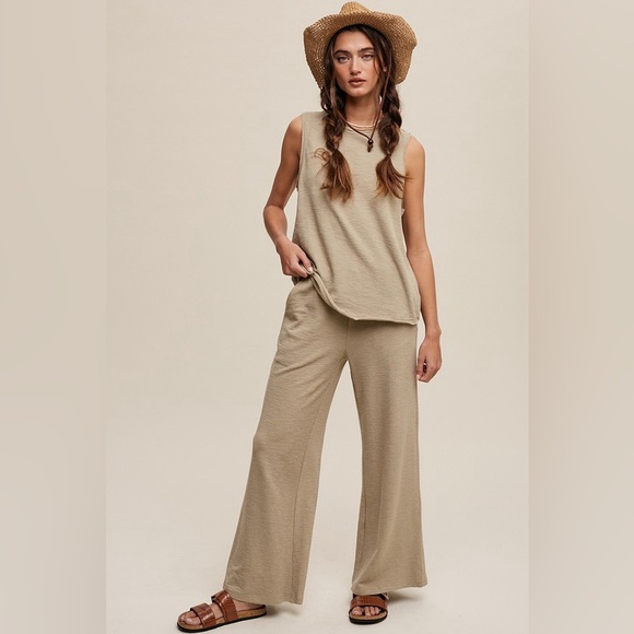Listicle | Pants & Jumpsuits | Nwt Soft Knit Set | Poshmark